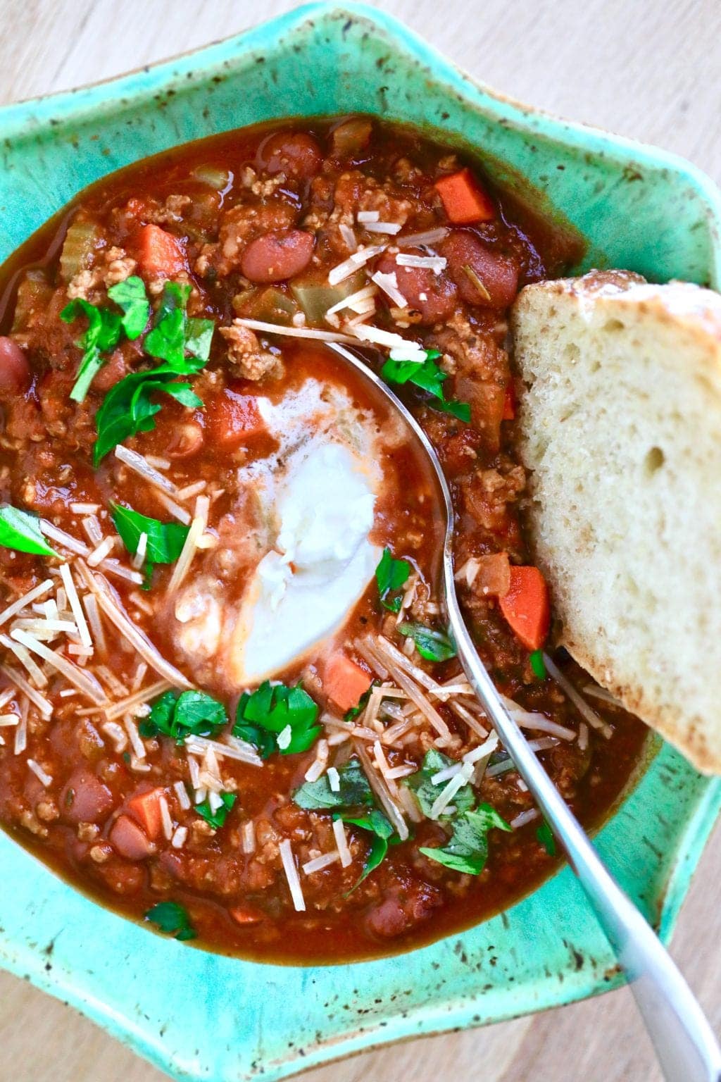 Best Italian-Style Chili Recipe (Beef and Bean) - Cucina by Elena