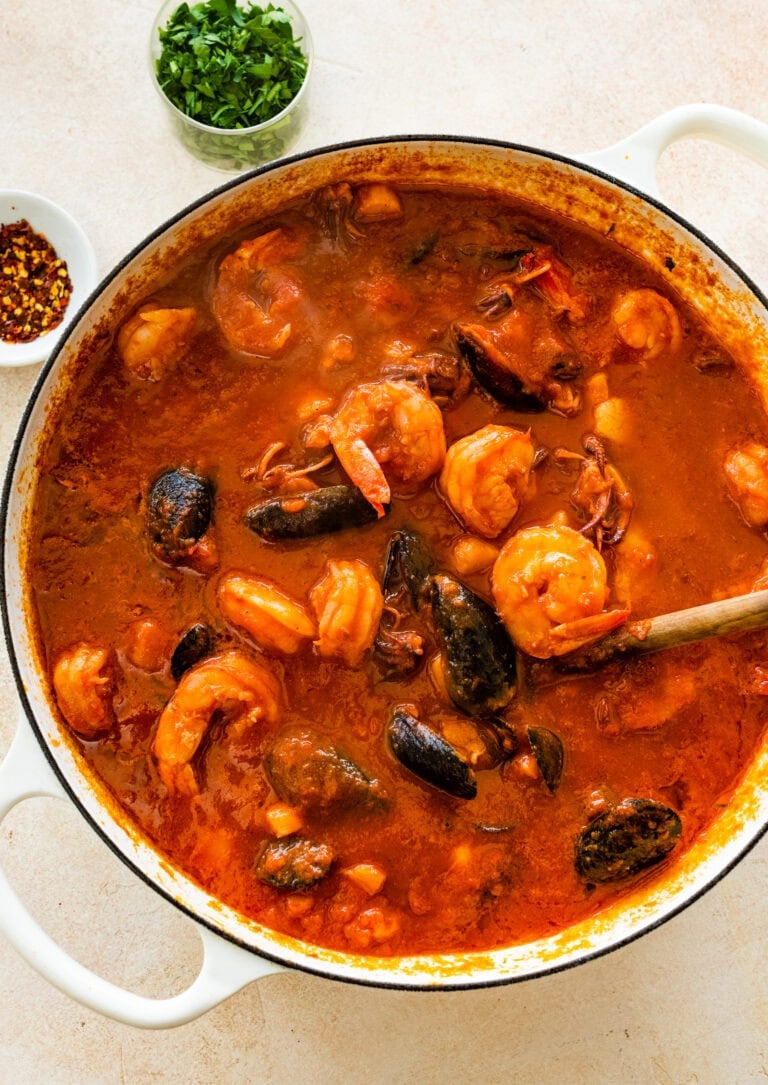 Seafood Pasta (Italian Frutti di Mare Recipe) - CucinaByElena