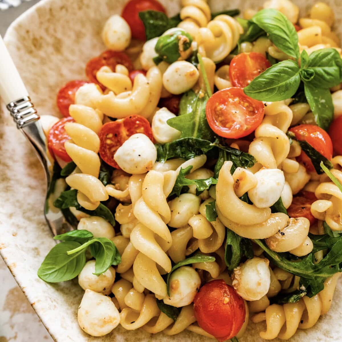 Caprese Pasta Caprese Pasta Salad