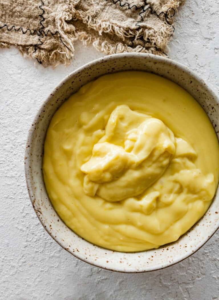 Italian Cream Filled Pastry - CucinaByElena