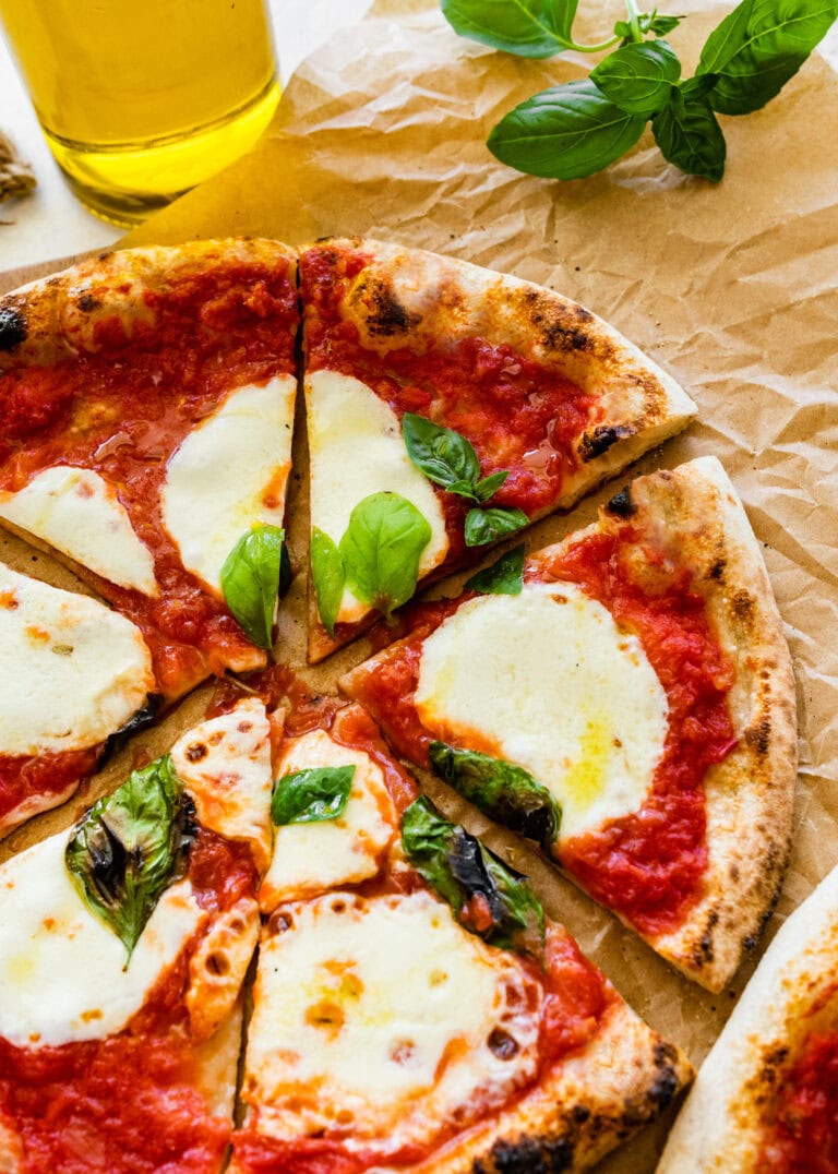 Homemade Pizza Margherita (Authentic Italian) - Cucina by Elena