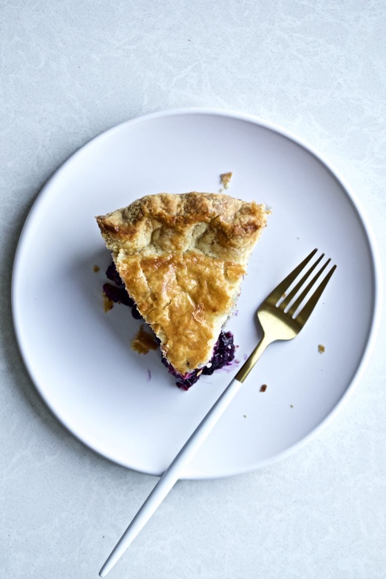 Best Bursting Blueberry Pie Flaky Crust - Cucina by Elena