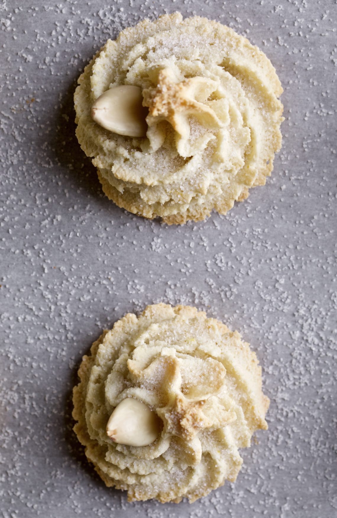 Soft Amaretti Cookies (Italian Recipe) - Cucina by Elena