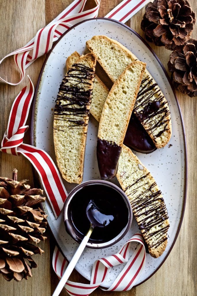 Classic Italian Biscotti - CucinaByElena