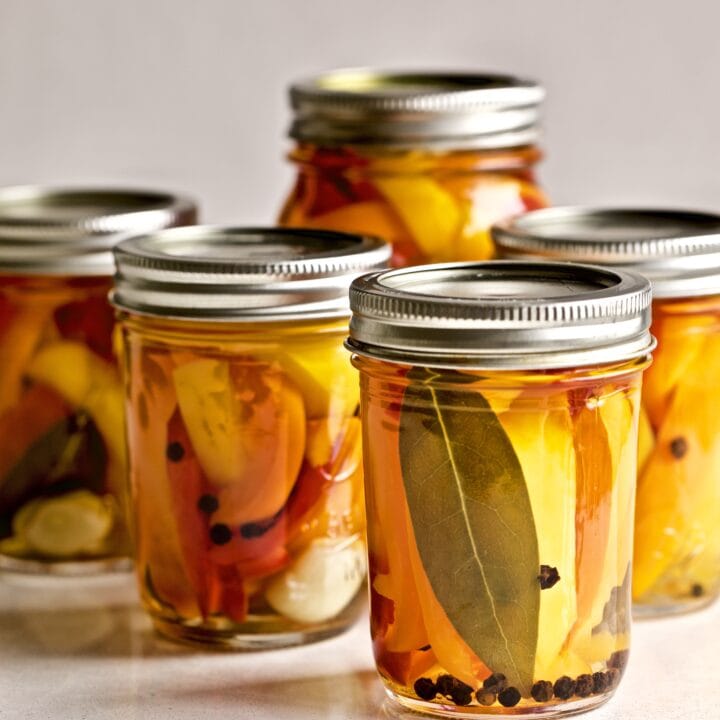 Pickled Italian Vinegar Peppers - CucinaByElena