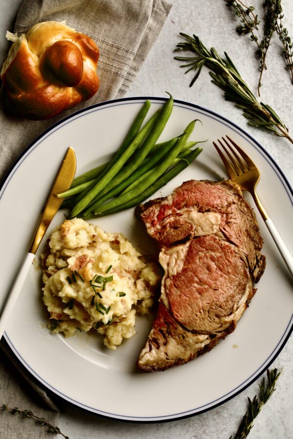 How to Cook a Small Prime Rib Roast Recipe - CucinaByElena