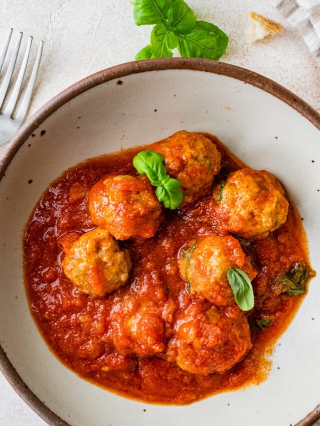 Easy Italian Sausage Soup Recipe (with Spinach) - Cucina by Elena