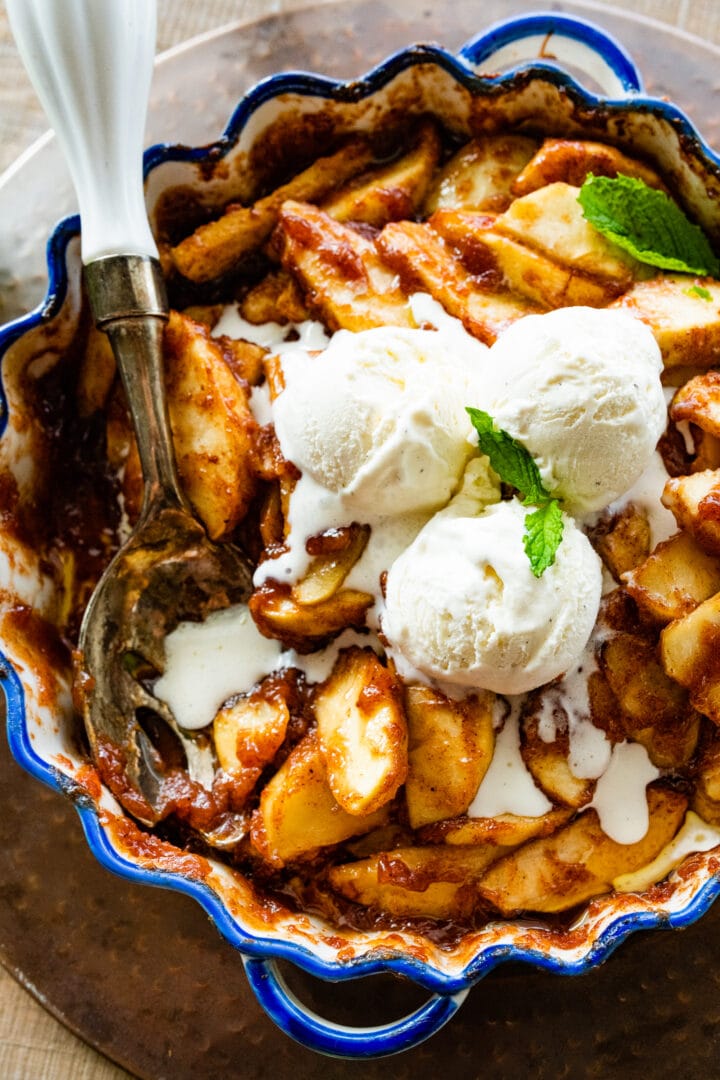 Easy Baked Cinnamon Apples Recipe (Best Fall Dessert) - CucinaByElena