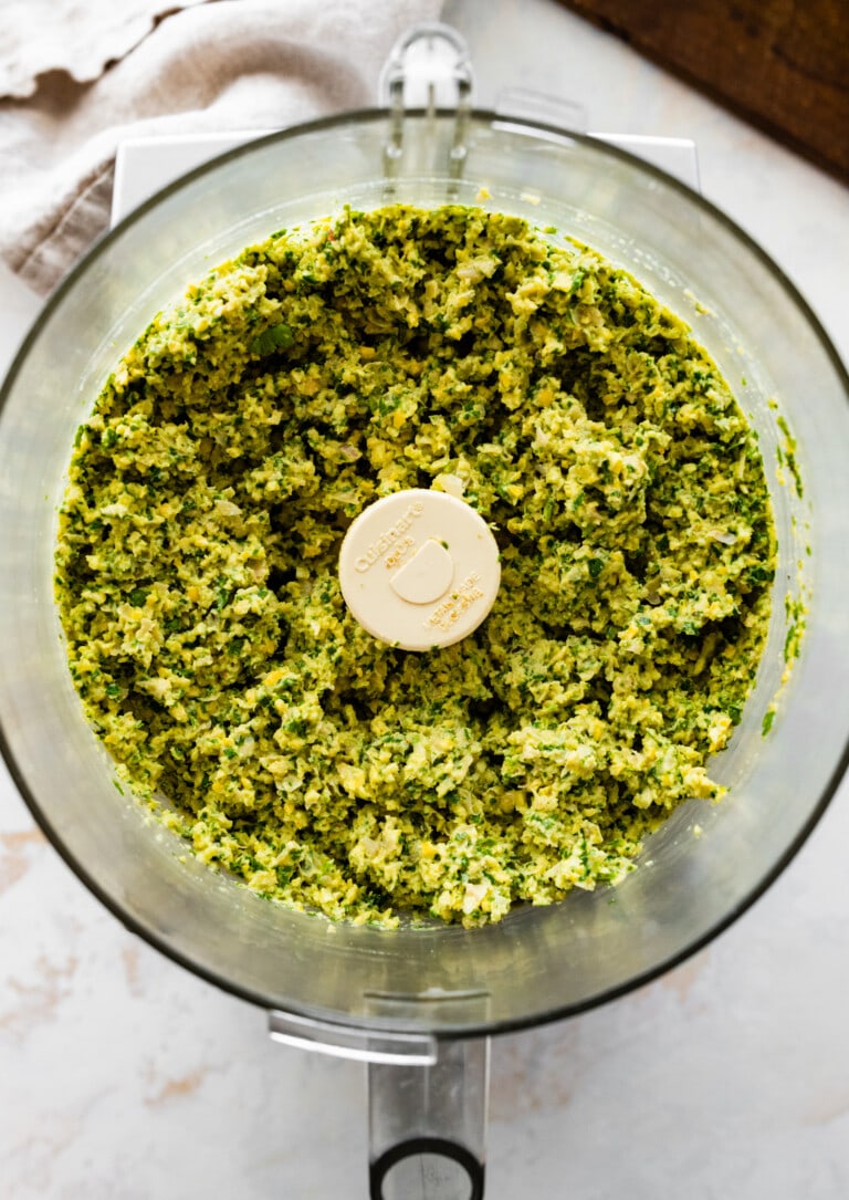 Falafel Pita With Tahini Sauce - CucinaByElena