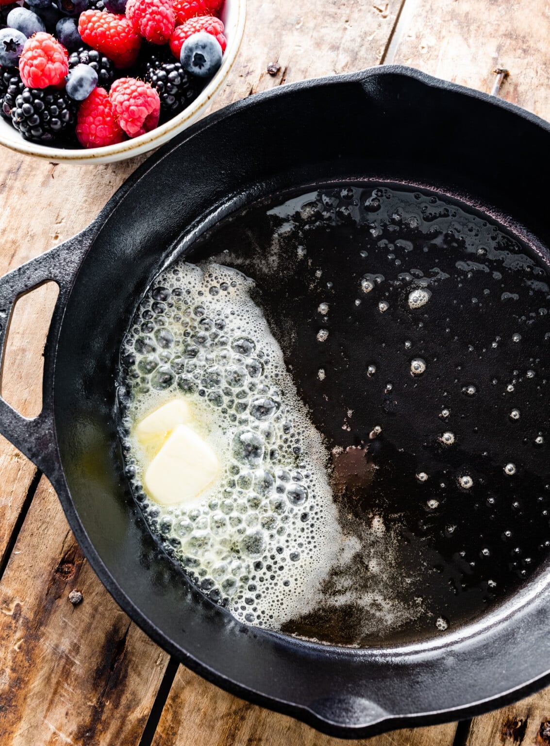 Easy German Pancakes Recipe (aka Dutch Baby Pancake) - Cucina by Elena