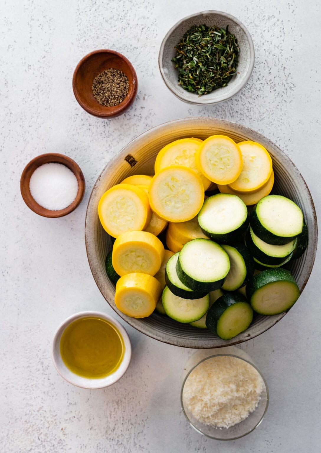 Easy Oven Roasted Zucchini and Yellow Squash Recipe - Cucina by Elena