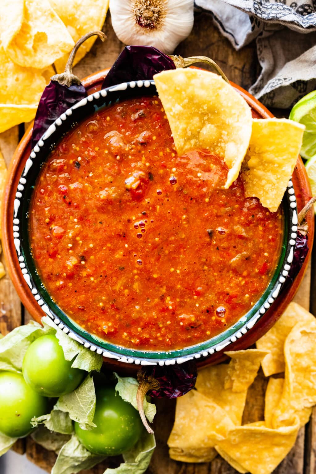 Copycat Chipotle Hot Salsa Recipe (Red Chili Salsa) - Cucina by Elena