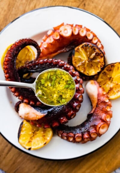 Easy Grilled Octopus Recipe with Lemon (Greek Style) - Cucina by Elena