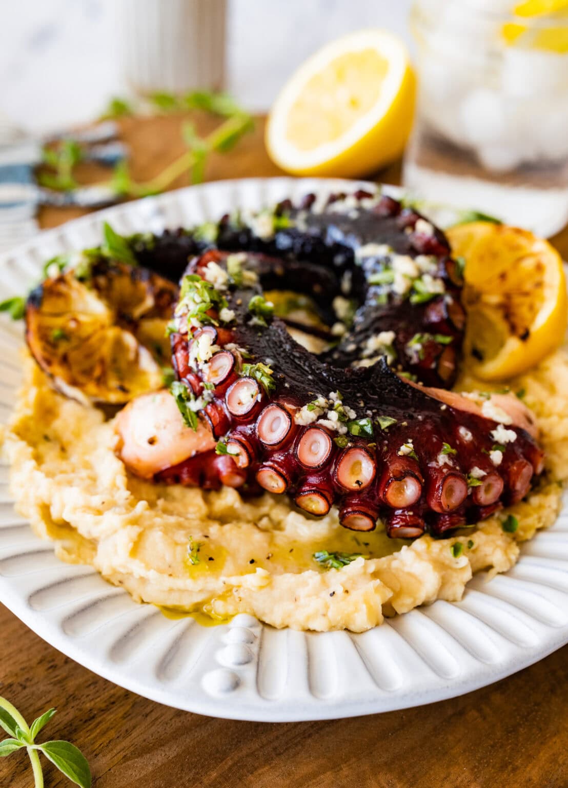 Easy Grilled Octopus Recipe with Lemon (Greek Style) - Cucina by Elena