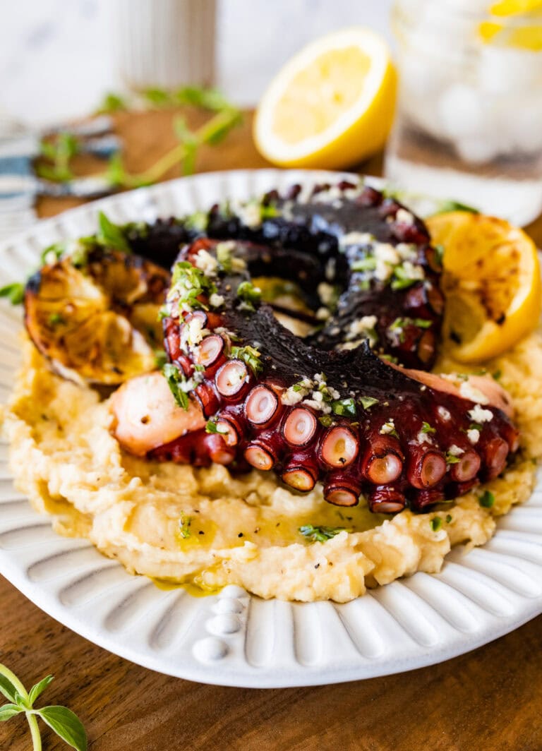 Easy Grilled Octopus Recipe with Lemon (Greek Style) - Cucina by Elena