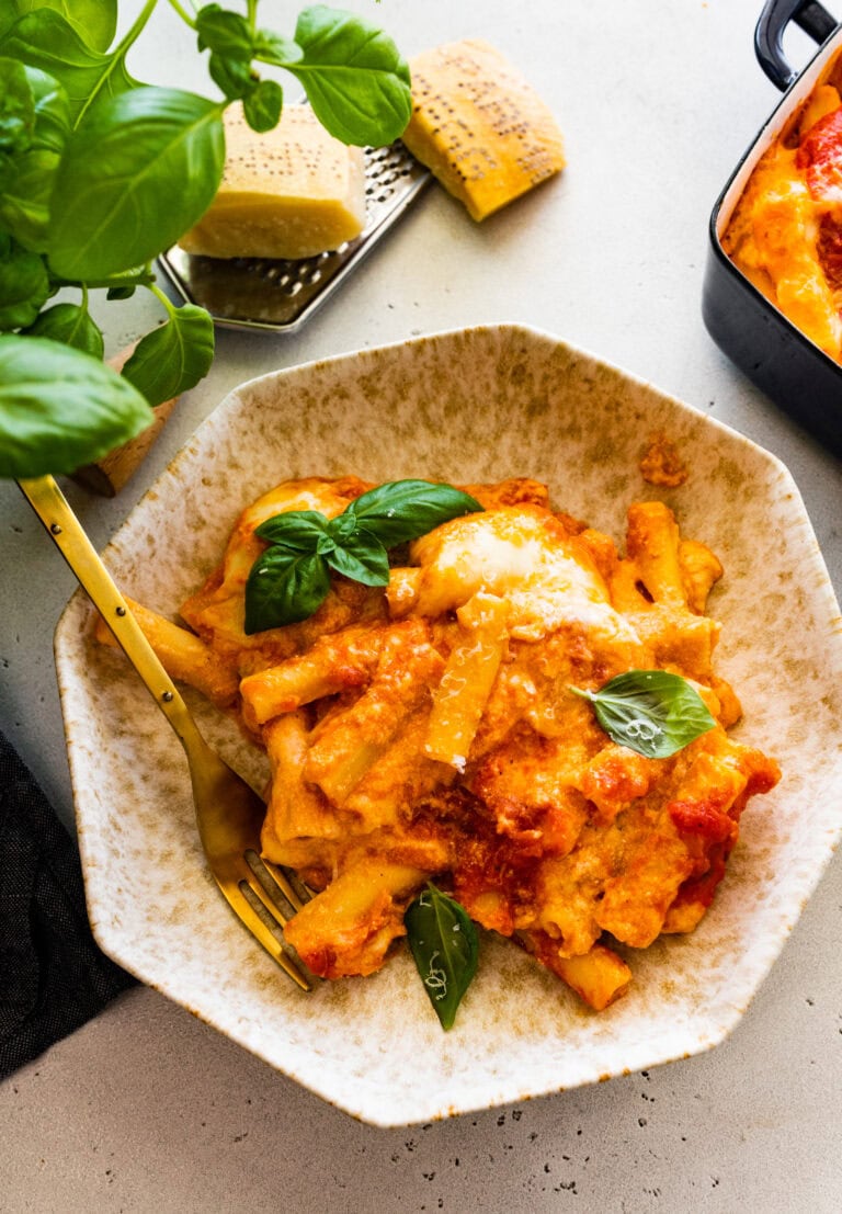 Easy Meatless Baked Ziti Recipe with Ricotta Cheese - Cucina by Elena