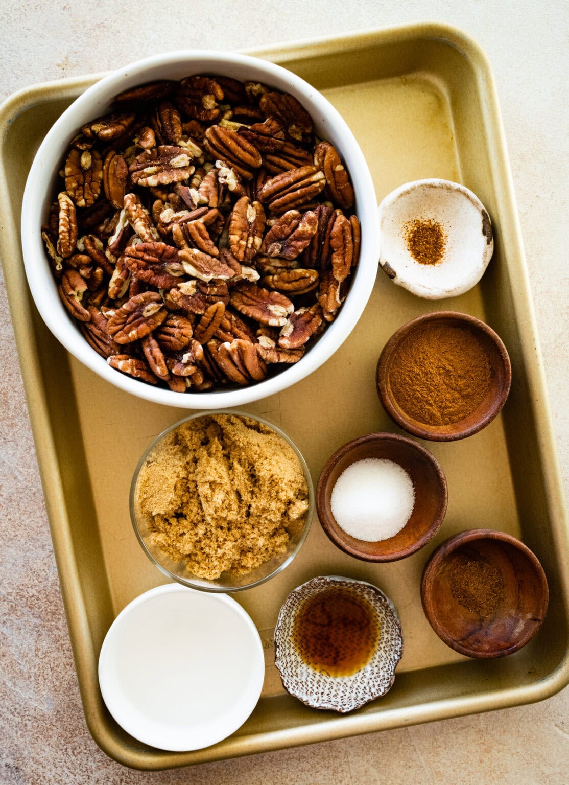 Easy Candied Pecans Recipe (10 minute Stovetop) - Cucina by Elena