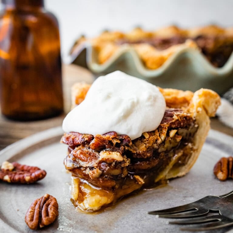 Maple Pecan Pie (Without Corn Syrup) - Cucina by Elena
