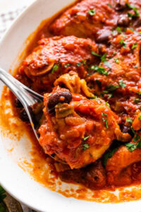 Chicken Cacciatore (Italian Chicken Stew Recipe) - Cucina by Elena