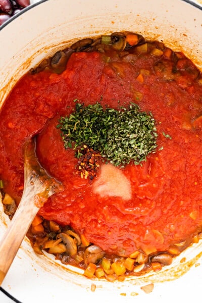 Chicken Cacciatore (Authentic Italian Chicken Stew) - Cucina by Elena