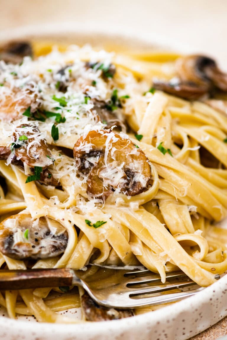 Creamy Mushroom Pasta Recipe - Cucina by Elena