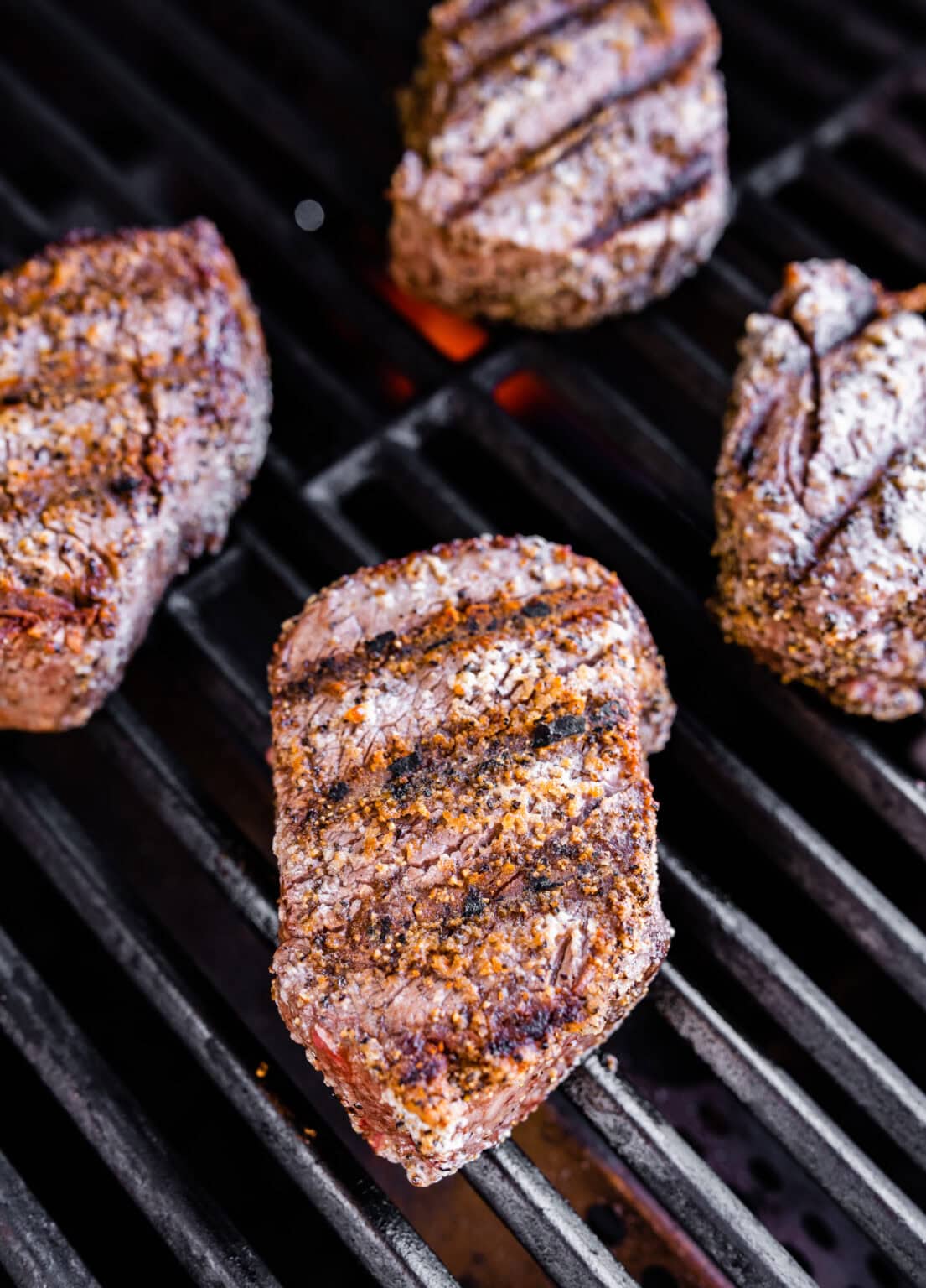 Grilled Filet Mignon Recipe (Perfect Steak Every Time) - Cucina by Elena