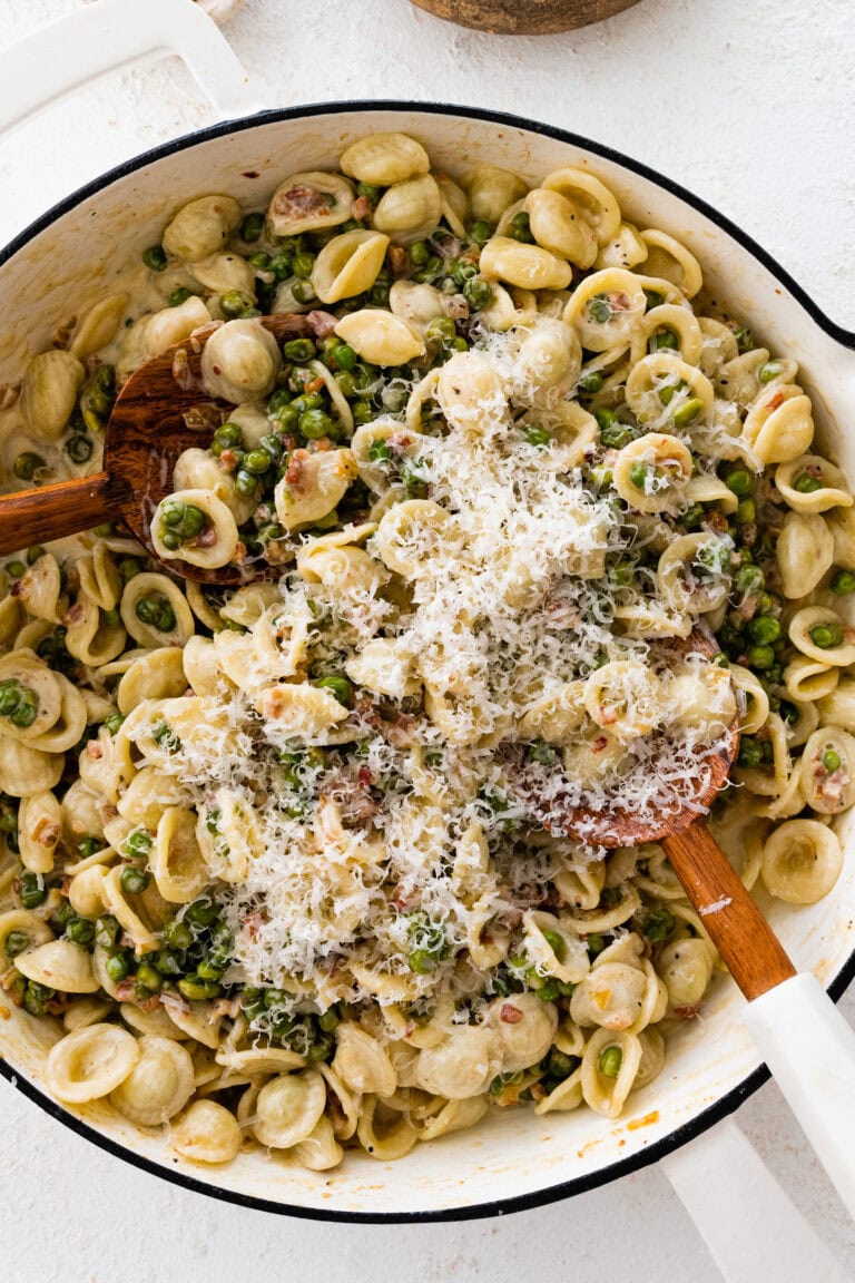 Creamy Pasta with Pancetta and Peas - Cucina by Elena