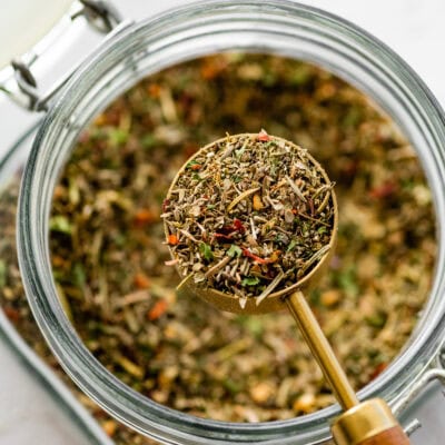 Homemade Italian Seasoning (Easy to Make!) - Cucina by Elena