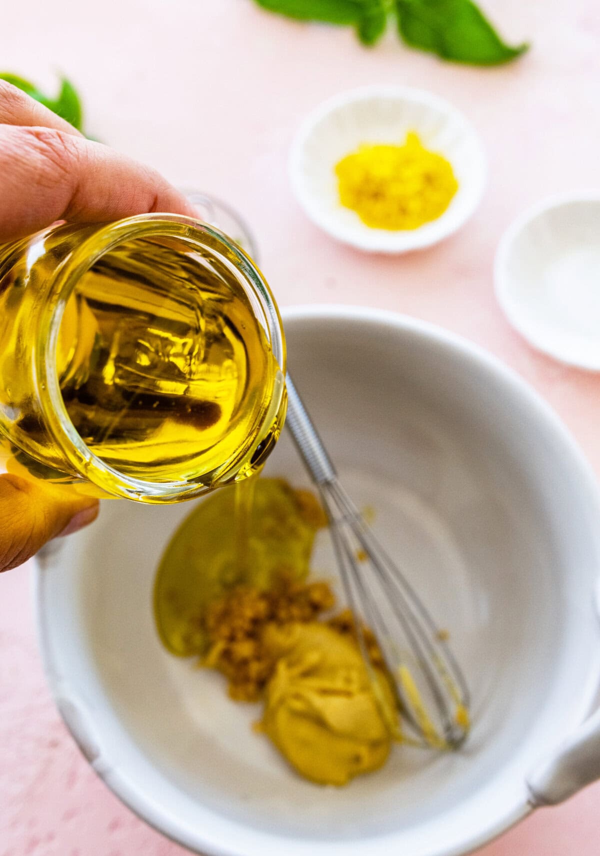 Lemon Basil Vinaigrette (Easy- 5 Ingredients) - Cucina by Elena