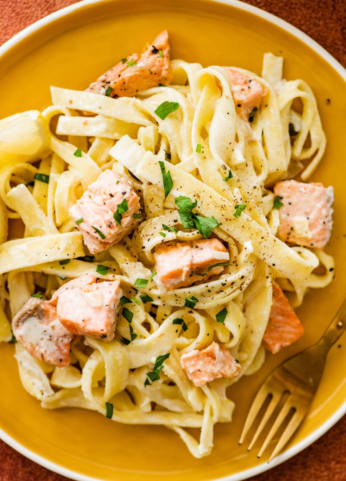 Creamy Salmon Pasta (Pasta Al Salmone) - Cucina by Elena