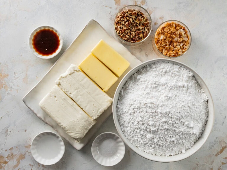 Italian Cream Cake (One Bowl and Super Moist!) - Cucina by Elena