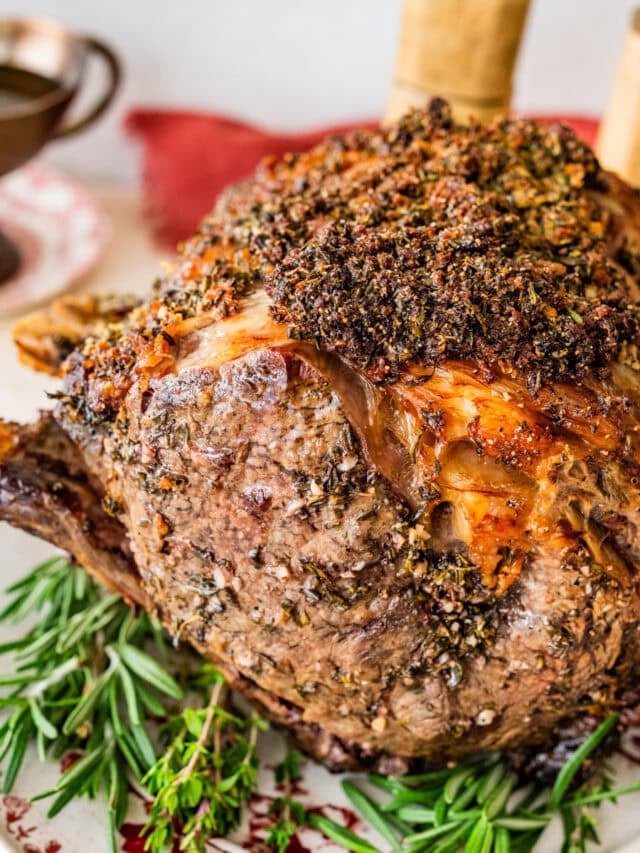 How to Cook a Small Prime Rib Roast Recipe - Cucina by Elena